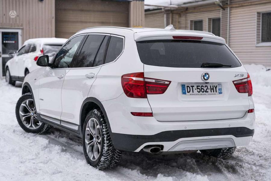 White BMW X3 2015 in Vilnius, with an engine capacity of 2.00 L and mileage of 199 thousand km for 14900 €, photo 4 on AUTOMOTO.COM.LV