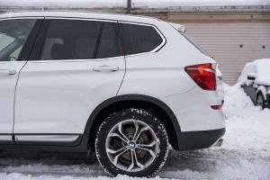 White BMW X3 2015 in Vilnius, with an engine capacity of 2.00 L and mileage of 199 thousand km for 14900 €, photo 13 on AUTOMOTO.COM.LV