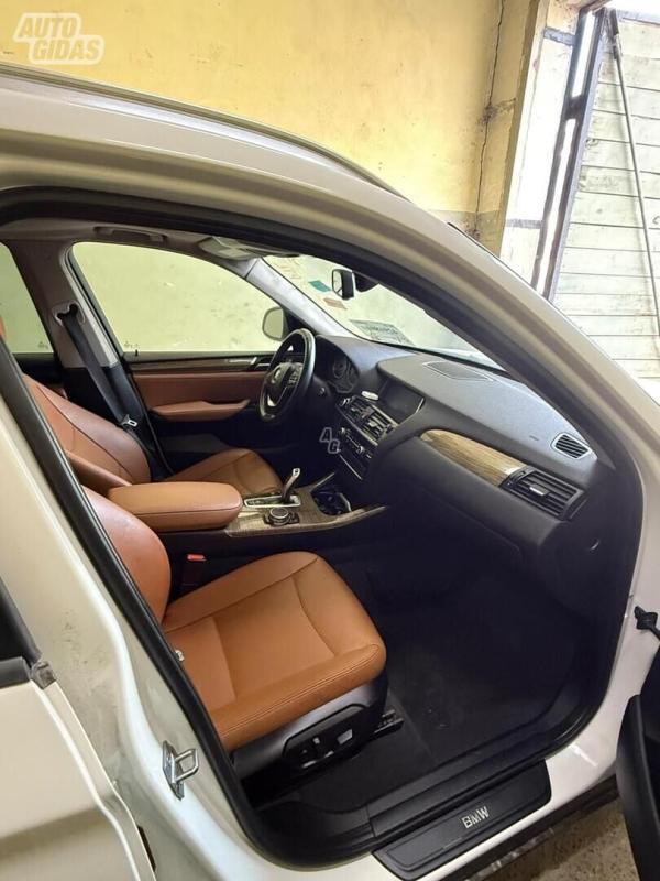 Balts BMW X3 2015 Jonava, ar dzinēja tilpumu 2.00 L un nobraukumu 251 tūkst. km par 8300 €, foto 9 vietnē AUTOMOTO.COM.LV