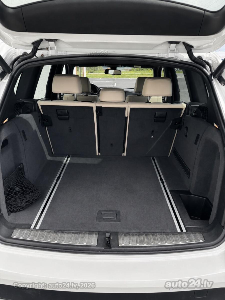 Balts BMW X3 2015 Tallina, ar dzinēja tilpumu 2.00 L un nobraukumu 255 tūkst. km par 12499 €, foto 8 vietnē AUTOMOTO.COM.LV