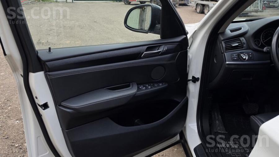 Balts BMW X3 2015 Daugavpils, ar dzinēja tilpumu 2.00 L un nobraukumu 101 tūkst. km par 16300 €, foto 21 vietnē AUTOMOTO.COM.LV