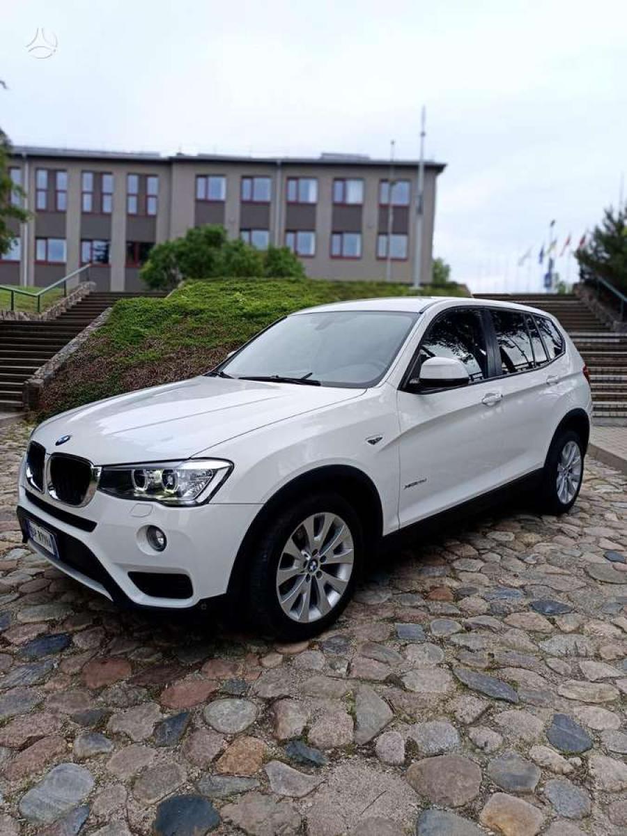 White BMW X3 2015 in Utena, with an engine capacity of 2.00 L and mileage of 294 thousand km for 14350 €, photo 5 on AUTOMOTO.COM.LV