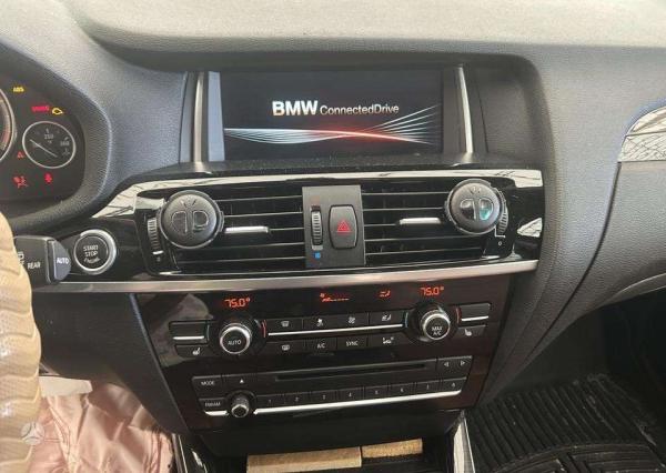 Balts BMW X3 2015 Šauļi, ar dzinēja tilpumu 2.98 L un nobraukumu 195 tūkst. km par 8400 €, foto 10 vietnē AUTOMOTO.COM.LV