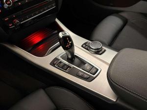 White BMW X3 2015 in Marijampole, with an engine capacity of 2.00 L and mileage of 296 thousand km for 14950 €, photo 6 on AUTOMOTO.COM.LV