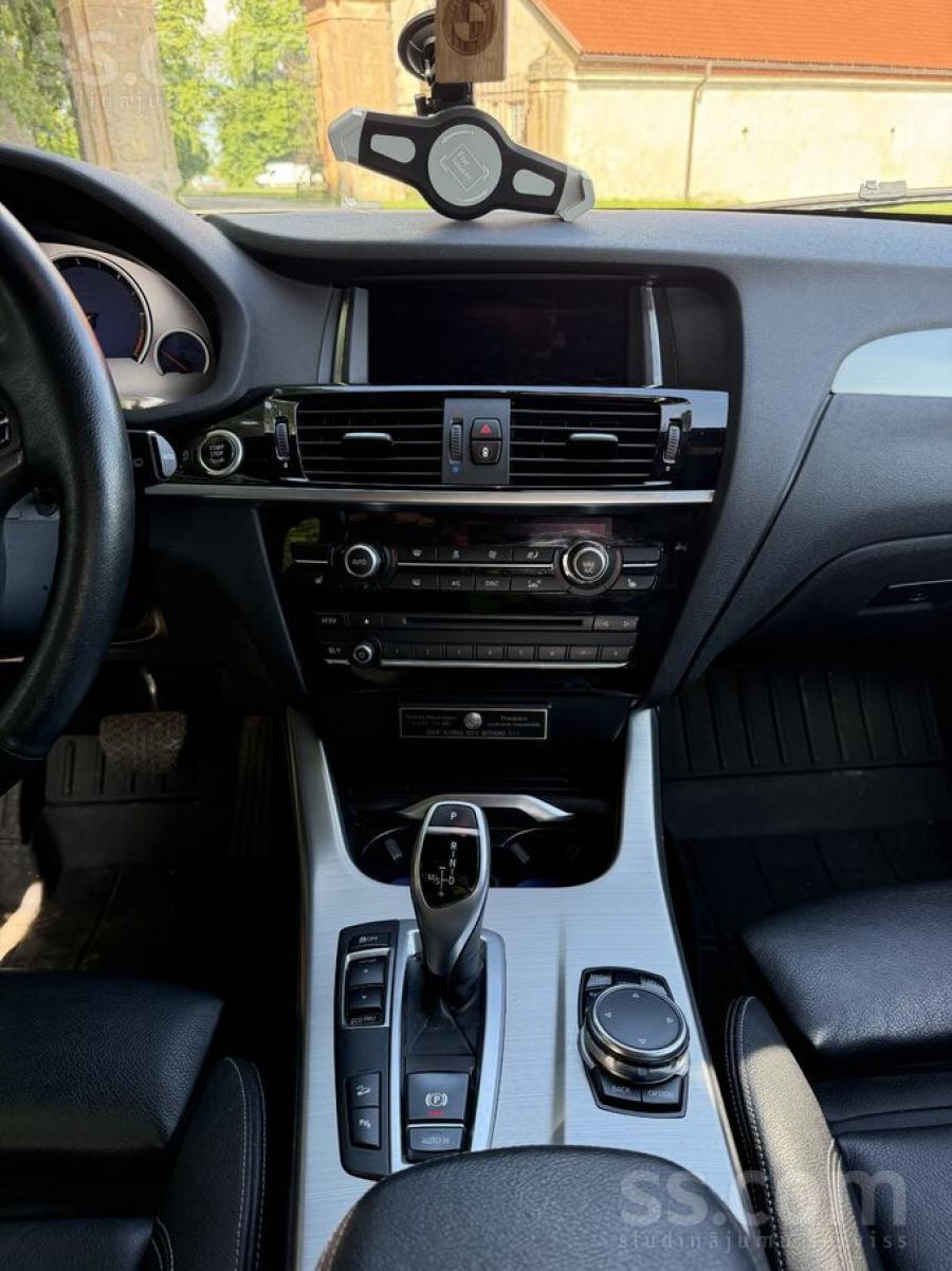 Balts BMW X3 2015 Talsi, ar dzinēja tilpumu 3.00 L un nobraukumu 187 tūkst. km par 22000 €, foto 18 vietnē AUTOMOTO.COM.LV