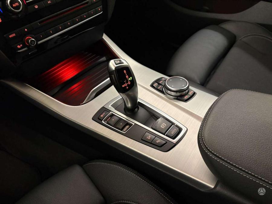 Balts BMW X3 2015 Marijampole, ar dzinēja tilpumu 2.00 L un nobraukumu 296 tūkst. km par 14350 €, foto 11 vietnē AUTOMOTO.COM.LV
