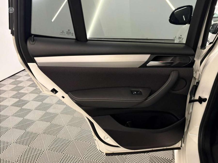 Balts BMW X3 2015 Marijampole, ar dzinēja tilpumu 2.00 L un nobraukumu 296 tūkst. km par 14350 €, foto 21 vietnē AUTOMOTO.COM.LV