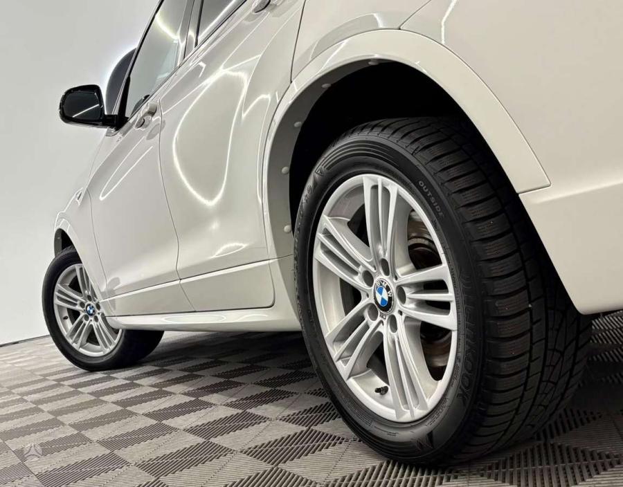Balts BMW X3 2015 Marijampole, ar dzinēja tilpumu 2.00 L un nobraukumu 296 tūkst. km par 14350 €, foto 23 vietnē AUTOMOTO.COM.LV