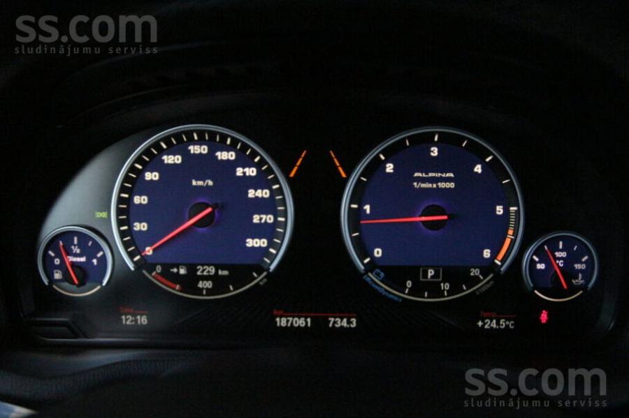 White BMW X3 2015 in Riga, with an engine capacity of 3.00 L and mileage of 187 thousand km for 21990 €, photo 18 on AUTOMOTO.COM.LV