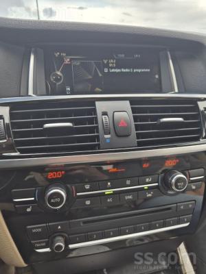 White BMW X3 2015 in Talsi, with an engine capacity of 2.00 L and mileage of 192 thousand km for 14000 €, photo 11 on AUTOMOTO.COM.LV