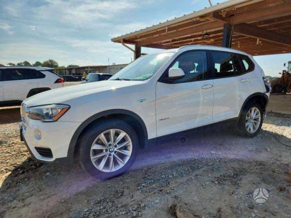 White BMW X3 2016 in Panevezys, with an engine capacity of 2.00 L and mileage of 208 thousand km for 7900 €, photo 1 on AUTOMOTO.COM.LV