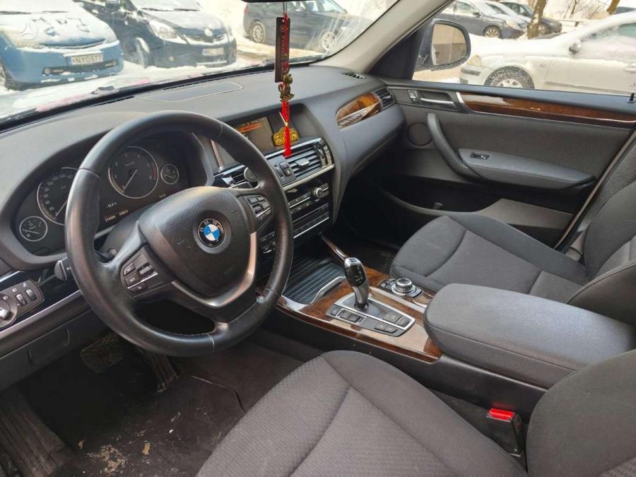 White BMW X3 2016 in Kaunas, with an engine capacity of 2.00 L and mileage of 215 thousand km for 13000 €, photo 10 on AUTOMOTO.COM.LV