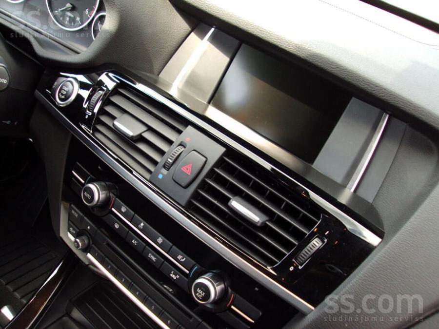 White BMW X3 2016 in Riga, with an engine capacity of 2.00 L and mileage of 215 thousand km for 13200 €, photo 7 on AUTOMOTO.COM.LV