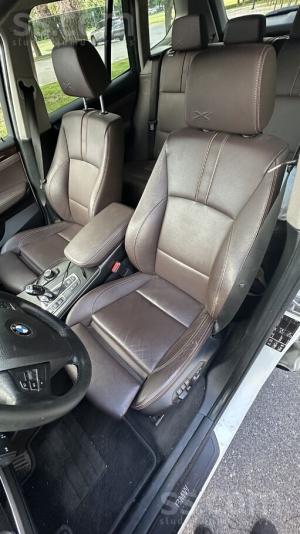 White BMW X3 2016 in Riga, with an engine capacity of 2.00 L and mileage of 280 thousand km for 15500 €, photo 3 on AUTOMOTO.COM.LV