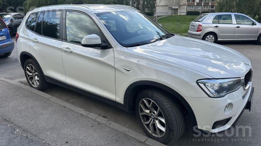 White BMW X3 2016 in Riga, with an engine capacity of 2.00 L and mileage of 280 thousand km for 15500 €, photo 4 on AUTOMOTO.COM.LV