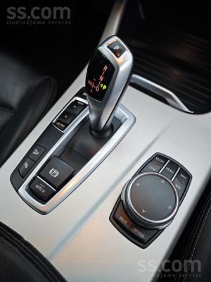 White BMW X3 2016 in Riga, with an engine capacity of 2.00 L and mileage of 218 thousand km for 15700 €, photo 16 on AUTOMOTO.COM.LV