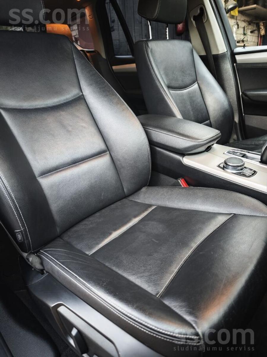 White BMW X3 2016 in Riga, with an engine capacity of 2.00 L and mileage of 218 thousand km for 15700 €, photo 18 on AUTOMOTO.COM.LV