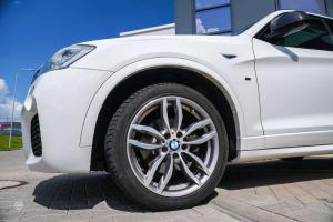 White BMW X3 2016 in Kaunas, with an engine capacity of 2.99 L and mileage of 251 thousand km for 15950 €, photo 7 on AUTOMOTO.COM.LV