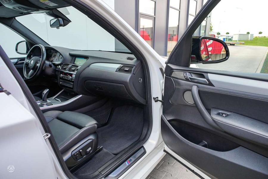 White BMW X3 2016 in Kaunas, with an engine capacity of 2.99 L and mileage of 251 thousand km for 15950 €, photo 39 on AUTOMOTO.COM.LV