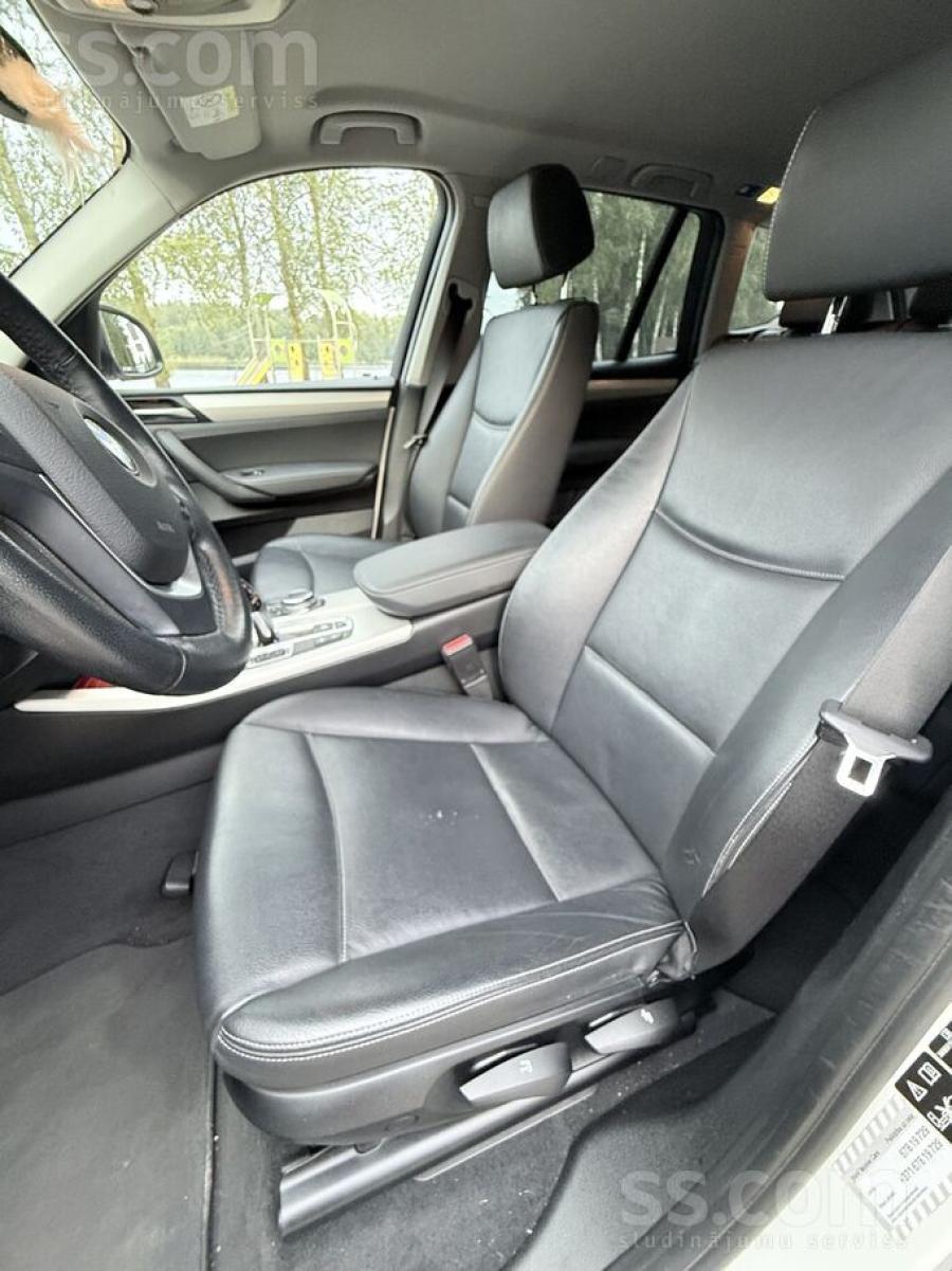 White BMW X3 2016 in Riga, with an engine capacity of 2.00 L and mileage of 128 thousand km for 16400 €, photo 13 on AUTOMOTO.COM.LV