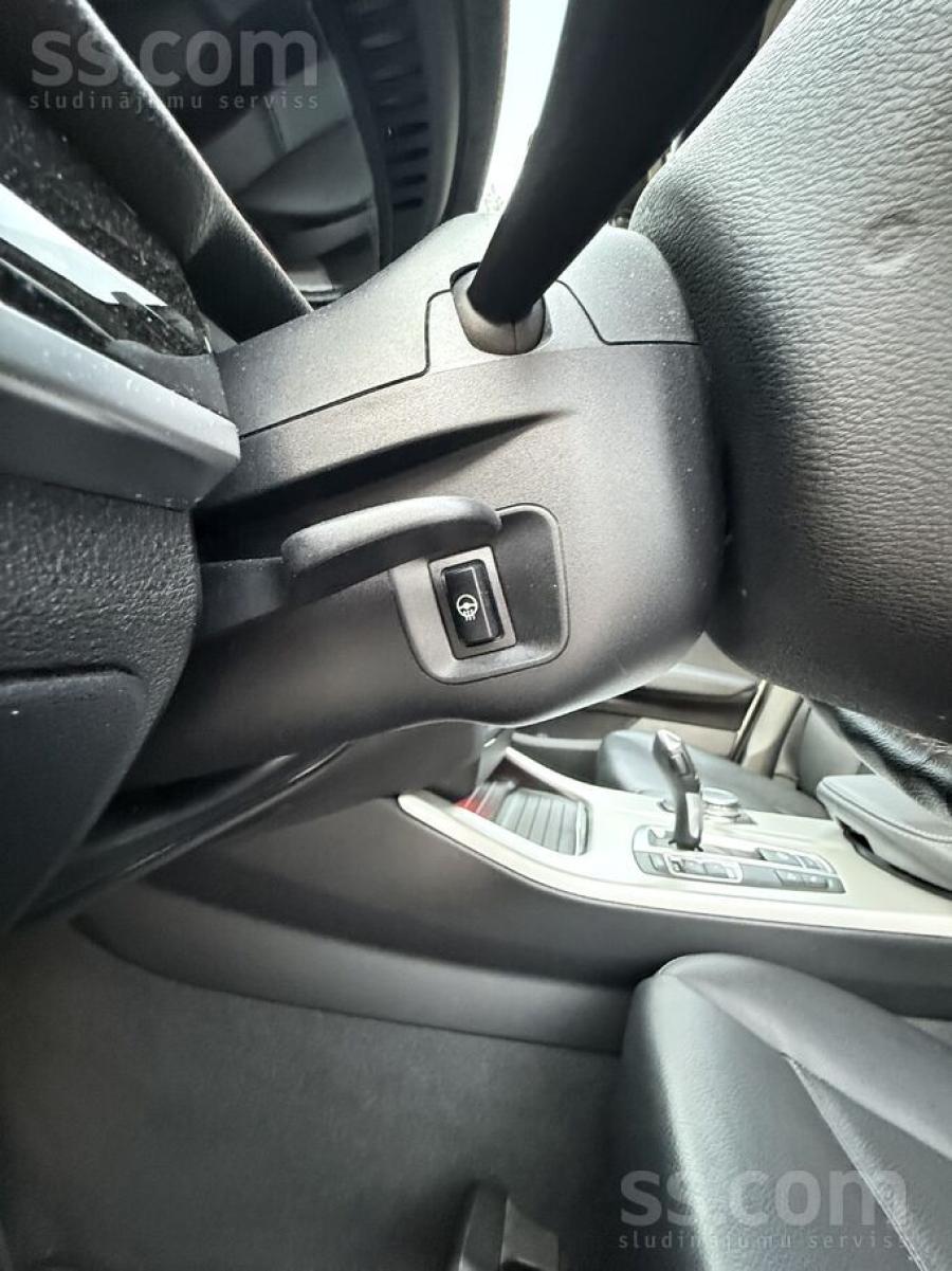 White BMW X3 2016 in Riga, with an engine capacity of 2.00 L and mileage of 128 thousand km for 16400 €, photo 14 on AUTOMOTO.COM.LV