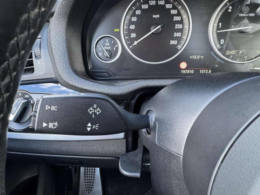 White BMW X3 2016 in Vilnius, with an engine capacity of 3.00 L and mileage of 198 thousand km for 13950 €, photo 13 on AUTOMOTO.COM.LV