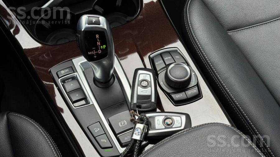 Balts BMW X3 2016 Daugavpils, ar dzinēja tilpumu 2.00 L un nobraukumu 108 tūkst. km par 16750 €, foto 18 vietnē AUTOMOTO.COM.LV
