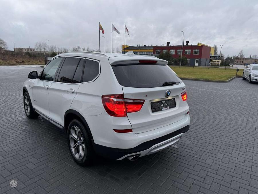 Balts BMW X3 2017 Telšiai, ar dzinēja tilpumu 2.00 L un nobraukumu 236 tūkst. km par 12500 €, foto 5 vietnē AUTOMOTO.COM.LV