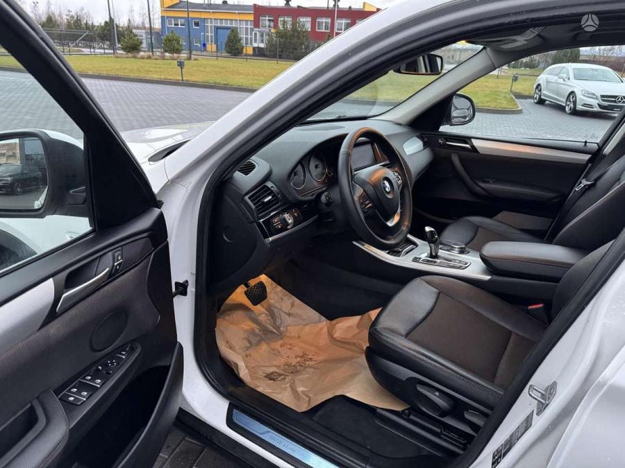Balts BMW X3 2017 Telšiai, ar dzinēja tilpumu 2.00 L un nobraukumu 236 tūkst. km par 12500 €, foto 17 vietnē AUTOMOTO.COM.LV