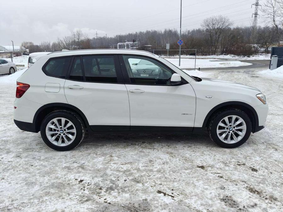 White BMW X3 2017 in Kaunas, with an engine capacity of 2.00 L and mileage of 170 thousand km for 14200 €, photo 6 on AUTOMOTO.COM.LV
