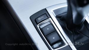 White BMW X3 2017 in Tallinn, with an engine capacity of 3.00 L and mileage of 156 thousand km for 22000 €, photo 17 on AUTOMOTO.COM.LV