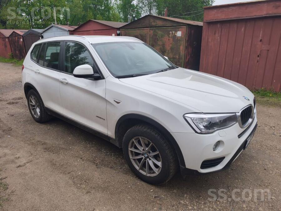 White BMW X3 2017 in Riga, with an engine capacity of 2.00 L and mileage of 25 thousand km for 25900 €, photo 7 on AUTOMOTO.COM.LV