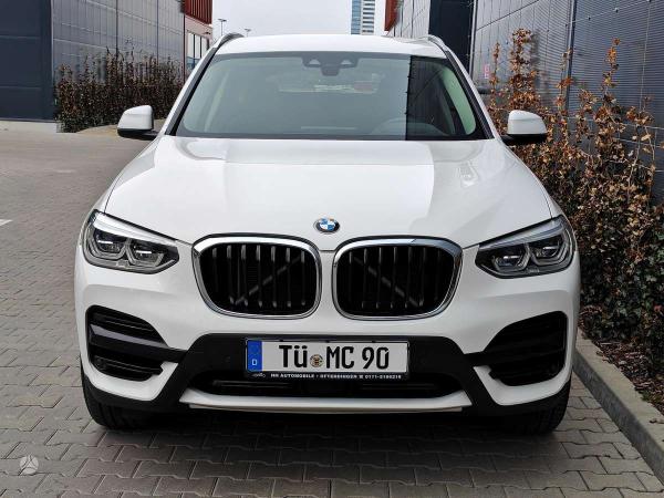 White BMW X3 2017 in Klaipeda, with an engine capacity of 2.00 L and mileage of 279 thousand km for 18950 €, photo 10 on AUTOMOTO.COM.LV
