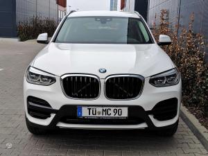 White BMW X3 2017 in Klaipeda, with an engine capacity of 2.00 L and mileage of 279 thousand km for 18950 €, photo 11 on AUTOMOTO.COM.LV