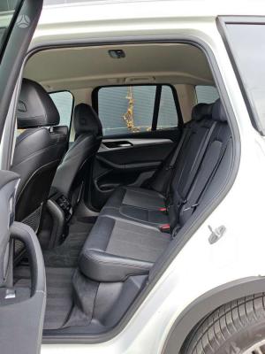 White BMW X3 2017 in Klaipeda, with an engine capacity of 2.00 L and mileage of 279 thousand km for 18950 €, photo 22 on AUTOMOTO.COM.LV