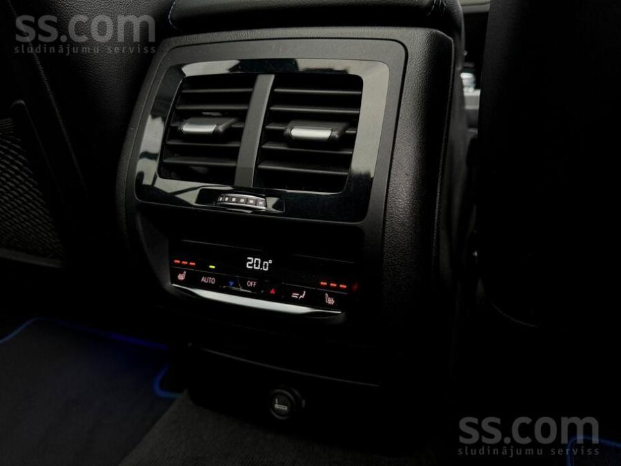 Balts BMW X3 2017 Rīga, ar dzinēja tilpumu 3.00 L un nobraukumu 98 tūkst. km par 32000 €, foto 18 vietnē AUTOMOTO.COM.LV