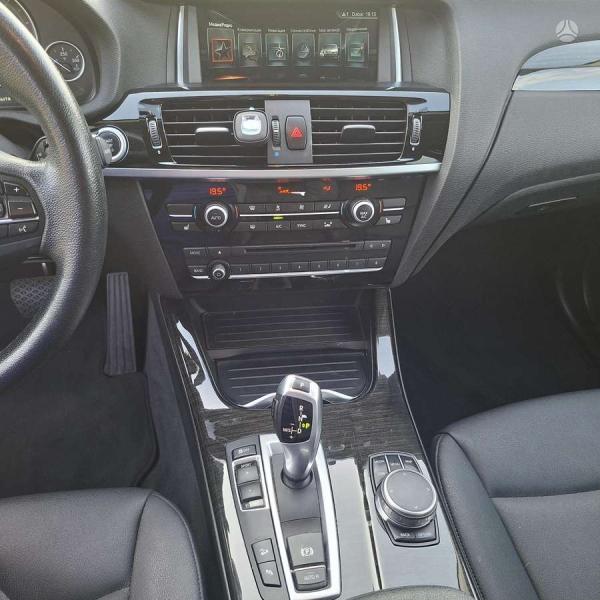 White BMW X3 2017 in Klaipeda, with an engine capacity of 2.00 L and mileage of 227 thousand km for 11000 €, photo 11 on AUTOMOTO.COM.LV