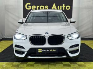 White BMW X3 2018 in Vilnius, with an engine capacity of 2.00 L and mileage of 189 thousand km for 18450 €, photo 2 on AUTOMOTO.COM.LV