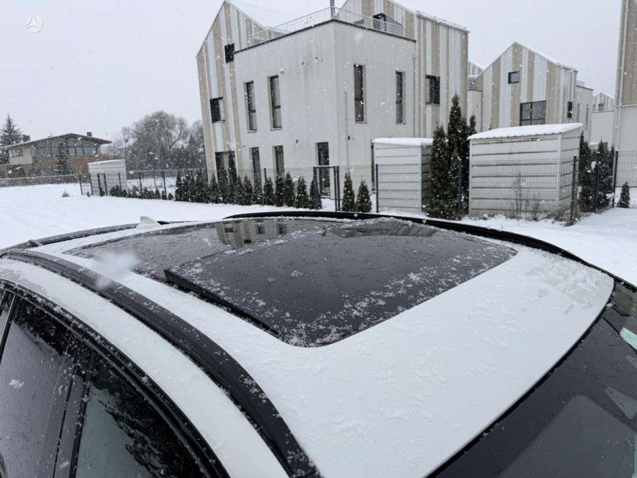 White BMW X3 2018 in Kaunas, with an engine capacity of 3.00 L and mileage of 150 thousand km for 28800 €, photo 8 on AUTOMOTO.COM.LV