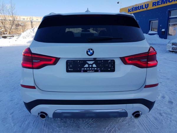 White BMW X3 2018 in Siauliai, with an engine capacity of 2.00 L and mileage of 167 thousand km for 23900 €, photo 6 on AUTOMOTO.COM.LV