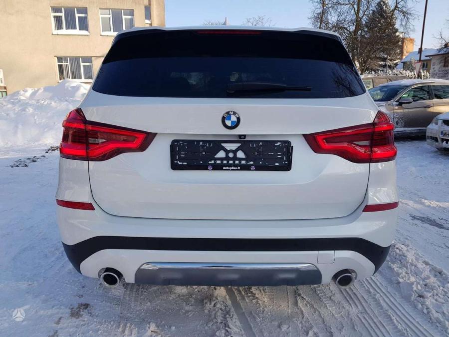 Balts BMW X3 2018 Šauļi, ar dzinēja tilpumu 2.00 L un nobraukumu 168 tūkst. km par 23700 €, foto 5 vietnē AUTOMOTO.COM.LV