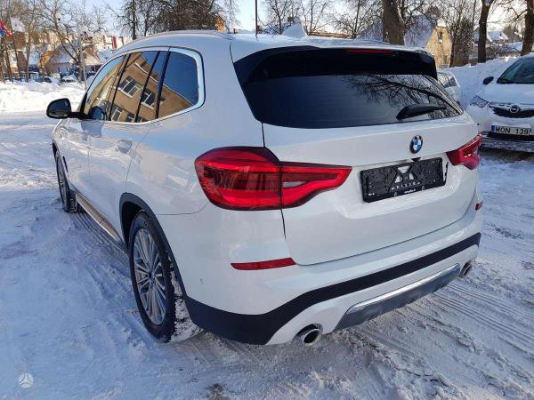 White BMW X3 2018 in Siauliai, with an engine capacity of 2.00 L and mileage of 168 thousand km for 23700 €, photo 6 on AUTOMOTO.COM.LV