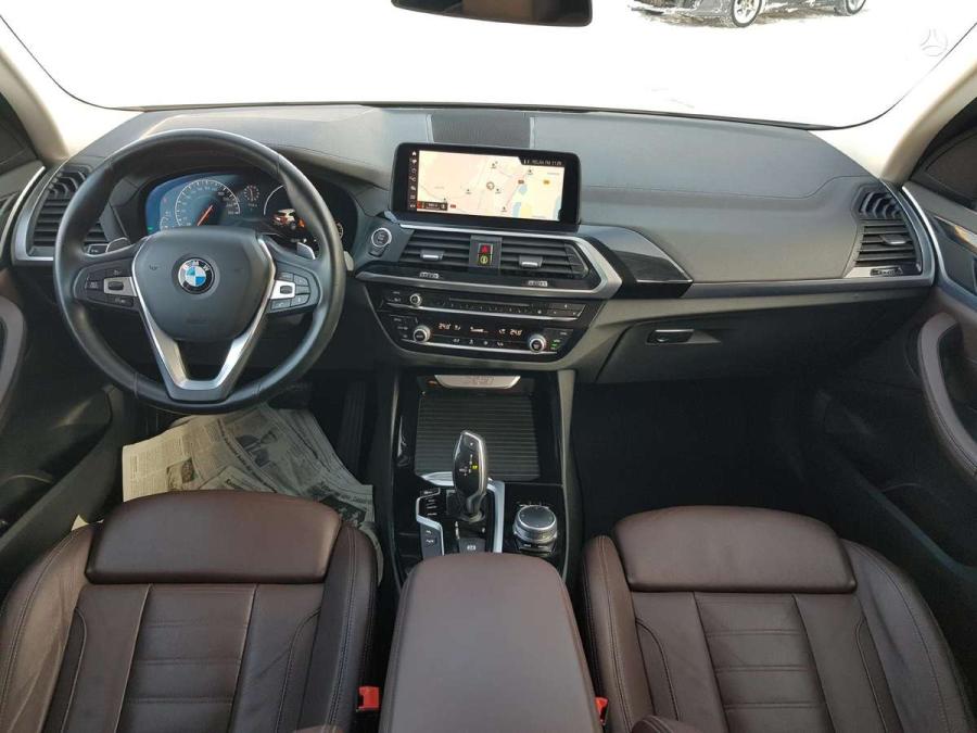 Balts BMW X3 2018 Šauļi, ar dzinēja tilpumu 2.00 L un nobraukumu 168 tūkst. km par 23700 €, foto 8 vietnē AUTOMOTO.COM.LV
