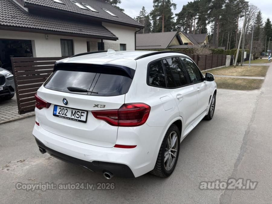 White BMW X3 2018 in Tallinn, with an engine capacity of 3.00 L and mileage of 158 thousand km for 26500 €, photo 5 on AUTOMOTO.COM.LV