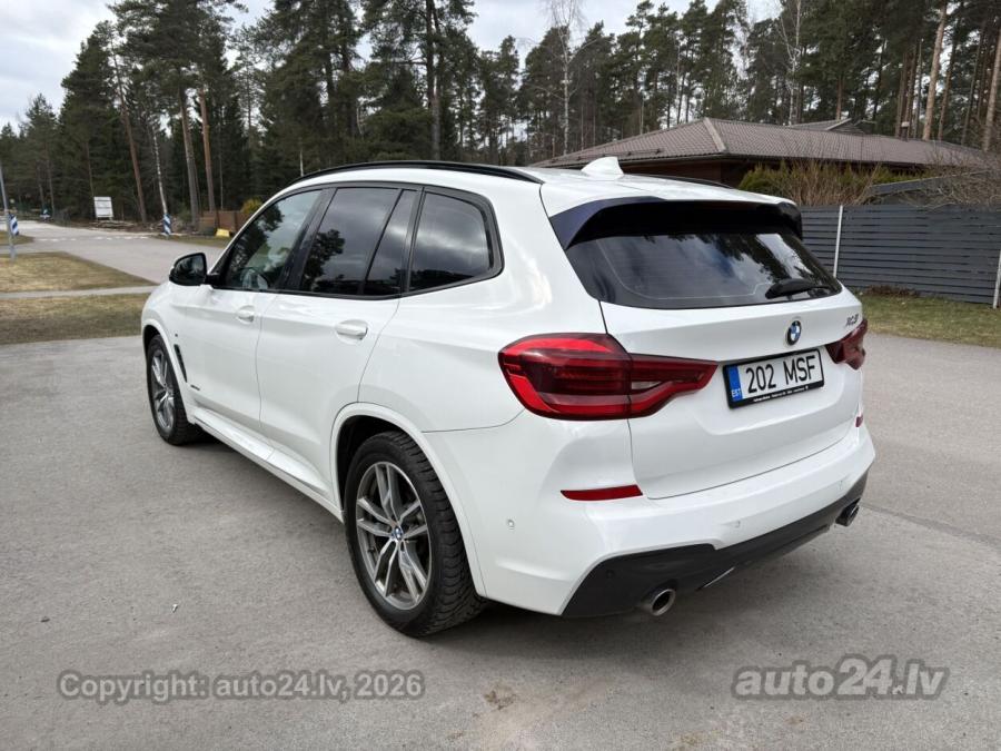 White BMW X3 2018 in Tallinn, with an engine capacity of 3.00 L and mileage of 158 thousand km for 26500 €, photo 7 on AUTOMOTO.COM.LV