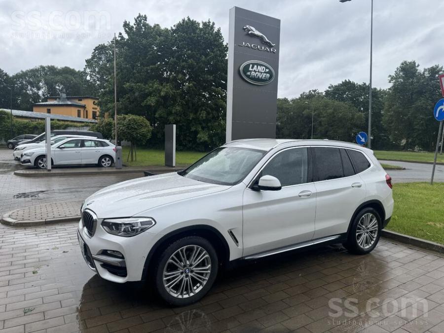 Balts BMW X3 2018 Daugavpils, ar dzinēja tilpumu 2.00 L un nobraukumu 186 tūkst. km par 25950 €, foto 1 vietnē AUTOMOTO.COM.LV