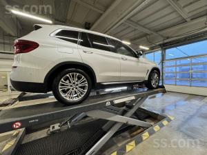 Balts BMW X3 2018 Daugavpils, ar dzinēja tilpumu 2.00 L un nobraukumu 186 tūkst. km par 25950 €, foto 33 vietnē AUTOMOTO.COM.LV