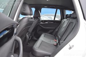 White BMW X3 2018 in Riga, with an engine capacity of 2.00 L and mileage of 123 thousand km for 22900 €, photo 15 on AUTOMOTO.COM.LV