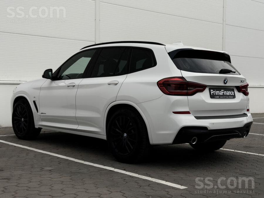 White BMW X3 2018 in Riga, with an engine capacity of 2.00 L and mileage of 0 thousand km for 22490 €, photo 5 on AUTOMOTO.COM.LV