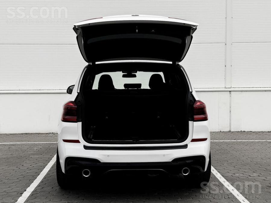 White BMW X3 2018 in Riga, with an engine capacity of 2.00 L and mileage of 0 thousand km for 22490 €, photo 9 on AUTOMOTO.COM.LV